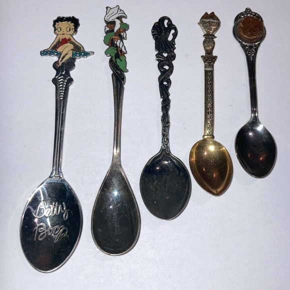 Other | Lot Of 5 Vintage Collectible Souvenir Travel Spoons Decorative ...